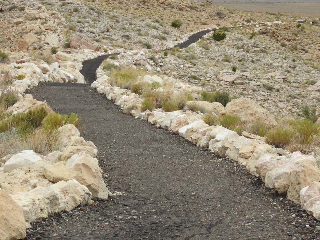 Guided Rim Tours at Meteor Crater | Arizona Tourist Attraction